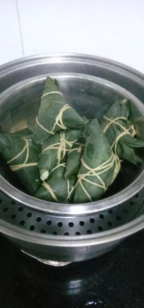 干粽叶怎么煮后不易裂开_干粽叶煮前泡多久合适-第3张图片-山城妙识