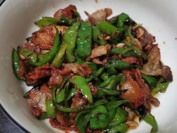 湖南小炒肉图片大全大图_正宗做法步骤-第3张图片-山城妙识