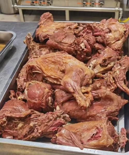 五香狗肉怎么做_正宗做法步骤-第1张图片-山城妙识