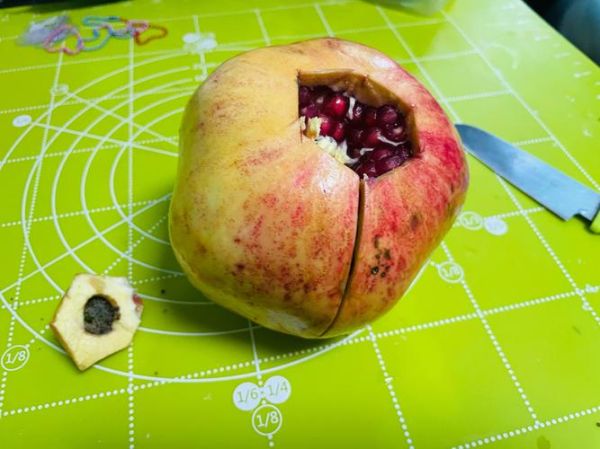 剥石榴怎么剥最快_剥石榴不脏手的方法-第3张图片-山城妙识 剥石榴怎么剥最快_剥石榴不脏手的方法-第3张图片-山城妙识