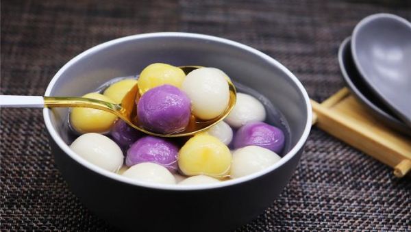 彩色汤圆图片大全_怎么做彩色汤圆不掉色-第1张图片-山城妙识