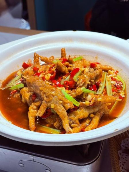 武昌鱼吃什么食物_武昌鱼吃什么长得快-第1张图片-山城妙识