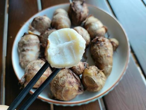 小芋头蒸多久能熟_蒸小芋头需要多长时间-第3张图片-山城妙识