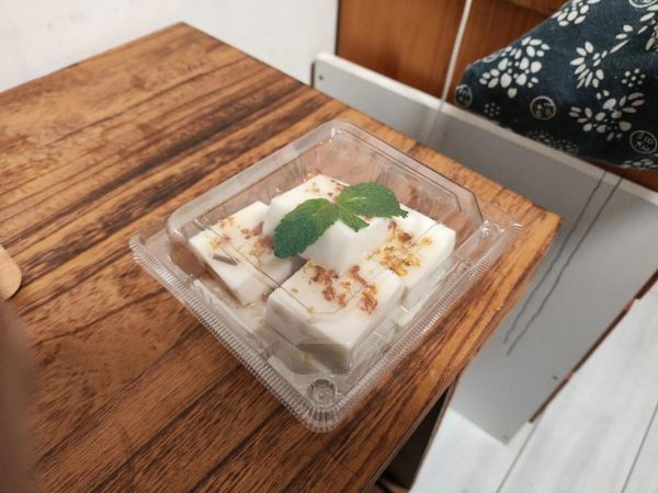 杏仁豆腐真君是谁_杏仁豆腐真君为什么这么火-第2张图片-山城妙识