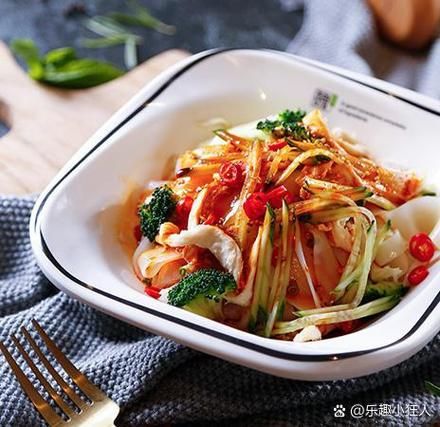 大米面皮怎么做_大米面皮配方比例-第3张图片-山城妙识