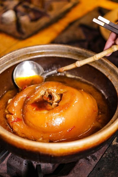 传统年夜饭12道菜谱有哪些_如何准备一桌地道年味-第3张图片-山城妙识