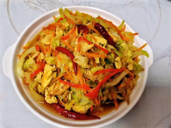 炒甘蓝菜怎么做_甘蓝菜要不要焯水-第2张图片-山城妙识