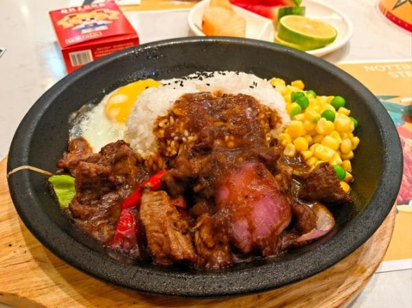 铁板牛肉饭怎么做_铁板牛肉饭酱汁配方-第1张图片-山城妙识 铁板牛肉饭怎么做_铁板牛肉饭酱汁配方-第1张图片-山城妙识