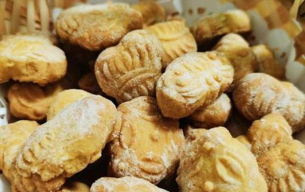 巧果是什么东西_巧果的做法和来历-第1张图片-山城妙识 巧果是什么东西_巧果的做法和来历-第1张图片-山城妙识