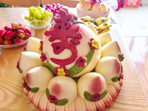 寿桃馒头花样做法图解_寿桃馒头怎么做才松软-第1张图片-山城妙识