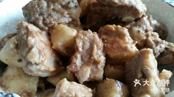 芋头炖排骨怎么做_芋头炖排骨需要焯水吗-第2张图片-山城妙识
