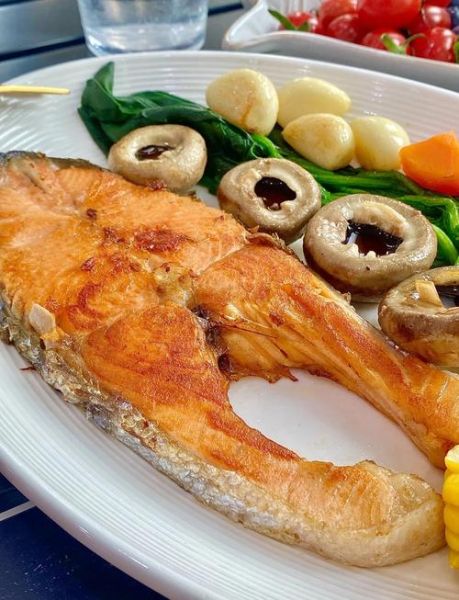 香煎三文鱼怎么煎不腥_香煎三文鱼用什么油-第1张图片-山城妙识