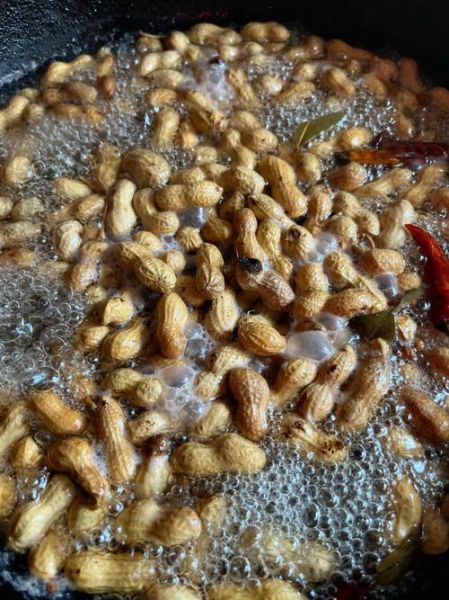 水煮五香花生怎么做_水煮五香花生要泡多久-第3张图片-山城妙识