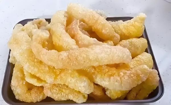 炸猪皮怎么做好吃_炸猪皮的做法大全-第1张图片-山城妙识