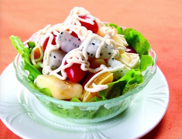 水果沙拉放什么水果_哪些水果适合拌沙拉-第1张图片-山城妙识