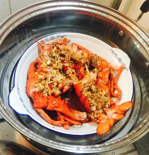 蒜泥龙虾怎么做_蒜泥龙虾哪里最正宗-第1张图片-山城妙识