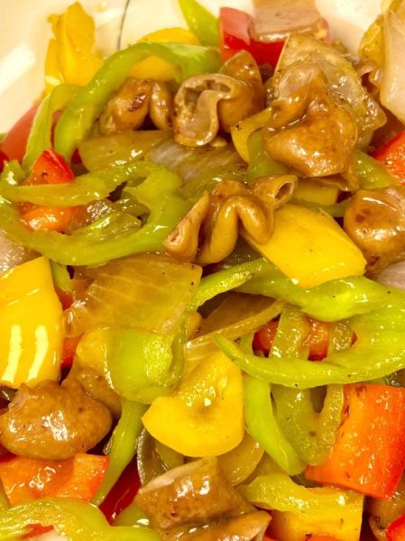 猪大肠怎么炒才好吃_猪大肠炒之前怎么处理-第1张图片-山城妙识