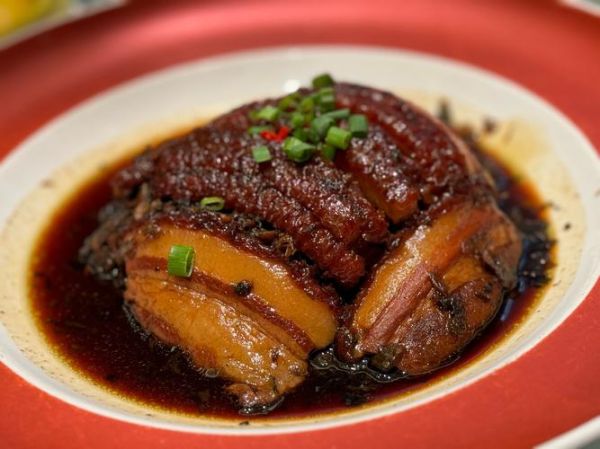 正宗四川梅菜扣肉怎么做_梅菜扣肉用什么肉最好-第3张图片-山城妙识