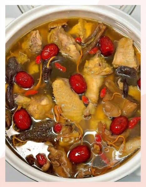 老母鸡怎么炖好吃又烂_老母鸡炖多久才软烂-第1张图片-山城妙识 老母鸡怎么炖好吃又烂_老母鸡炖多久才软烂-第1张图片-山城妙识