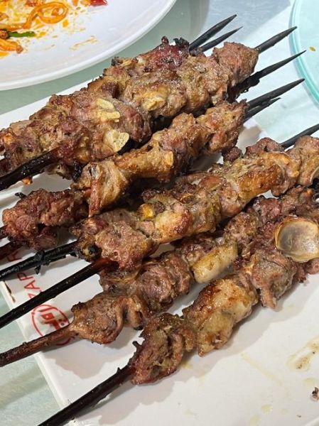 新疆羊肉串图片大全_正宗做法揭秘-第1张图片-山城妙识