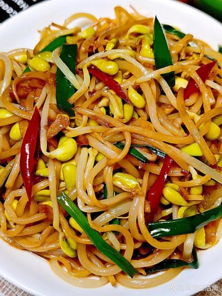 爆炒黄豆芽怎么炒才脆_黄豆芽要不要焯水-第2张图片-山城妙识