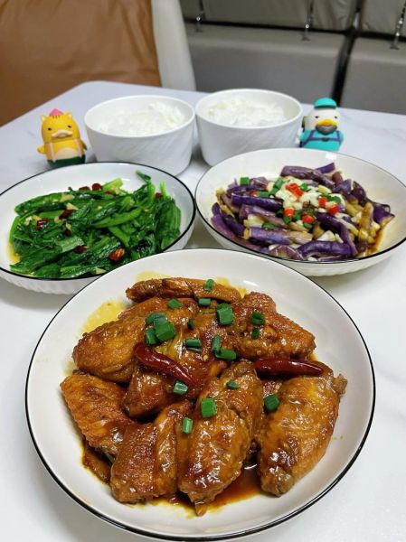 晚饭吃什么好简单又快_十分钟快手菜推荐-第1张图片-山城妙识