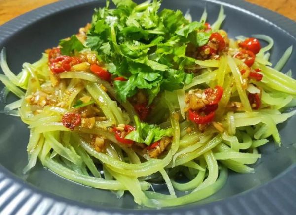 凉拌笋丝要不要焯水_口感脆嫩还是发柴-第1张图片-山城妙识 凉拌笋丝要不要焯水_口感脆嫩还是发柴-第1张图片-山城妙识