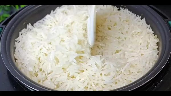 米饭怎么煮好吃_米饭怎么蒸才粒粒分明-第1张图片-山城妙识 米饭怎么煮好吃_米饭怎么蒸才粒粒分明-第1张图片-山城妙识