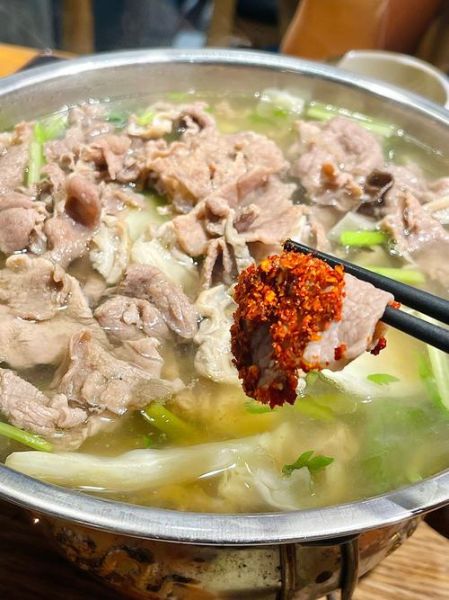 清汤牛肉火锅怎么做_清汤牛肉火锅用什么部位最好-第1张图片-山城妙识 清汤牛肉火锅怎么做_清汤牛肉火锅用什么部位最好-第1张图片-山城妙识