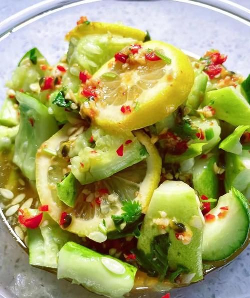 柠檬怎么吃最好吃_柠檬的吃法大全5种-第1张图片-山城妙识