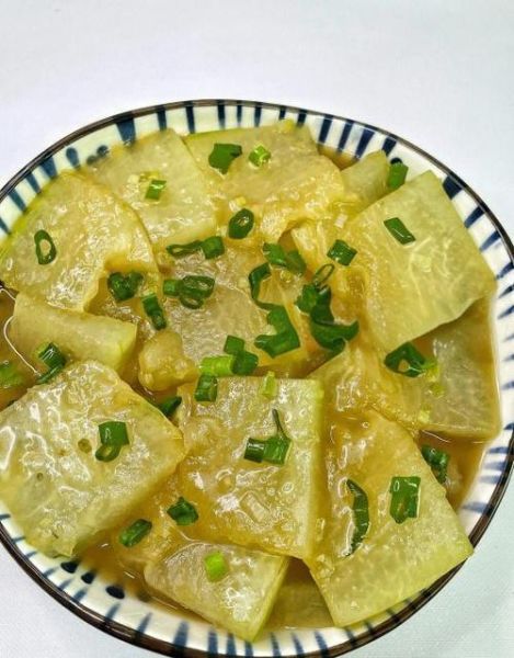 清炒冬瓜怎么炒好吃_清炒冬瓜的家常做法步骤-第1张图片-山城妙识