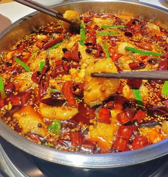 干锅炝锅鱼怎么做_炝锅鱼用什么鱼最好-第1张图片-山城妙识 干锅炝锅鱼怎么做_炝锅鱼用什么鱼最好-第1张图片-山城妙识