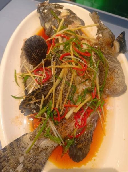 海鱼怎么蒸才鲜嫩_海鱼做法大全带图-第1张图片-山城妙识