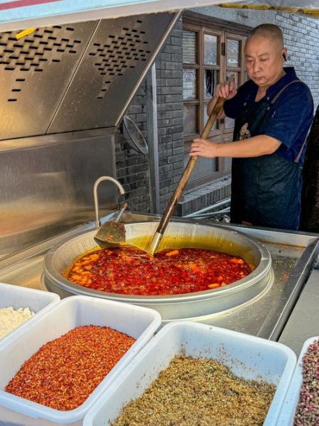 家常火锅底料怎么做_火锅底料需要炒多久-第2张图片-山城妙识