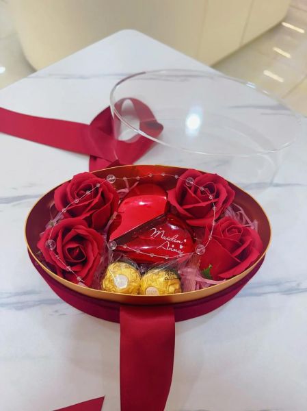 情人节送什么礼物给女朋友_情人节送男朋友什么礼物好-第3张图片-山城妙识