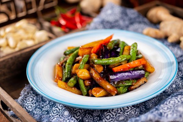 地三鲜食材有哪些_地三鲜用哪三种蔬菜-第1张图片-山城妙识