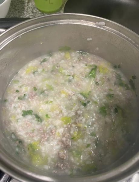 肉末青菜粥怎么做_肉末青菜粥的做法步骤-第2张图片-山城妙识 肉末青菜粥怎么做_肉末青菜粥的做法步骤-第2张图片-山城妙识
