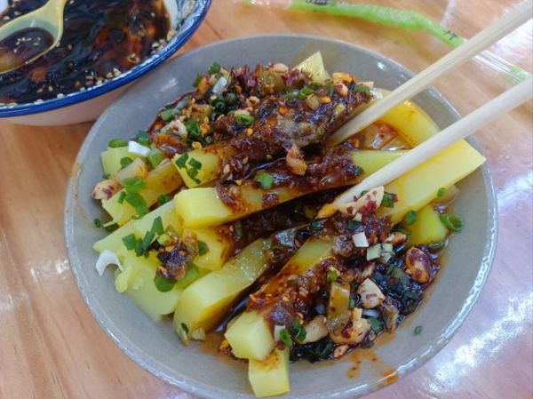 黄凉粉怎么做_黄凉粉为什么不成形-第2张图片-山城妙识