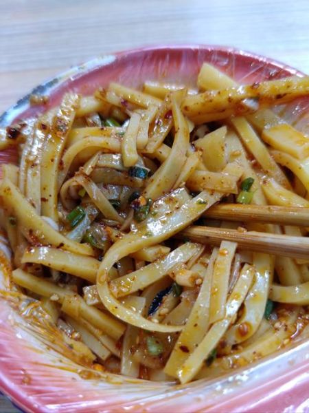 黄凉粉怎么做_黄凉粉为什么不成形-第3张图片-山城妙识