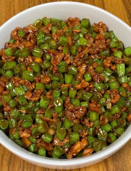 肉末豆角怎么做_肉末豆角的家常做法-第1张图片-山城妙识 肉末豆角怎么做_肉末豆角的家常做法-第1张图片-山城妙识