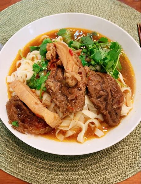 牛肉面怎么做好吃_家庭版牛肉面做法-第3张图片-山城妙识
