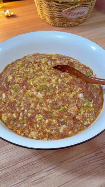 白菜和什么包饺子好吃_白菜饺子馅怎么调才香-第2张图片-山城妙识