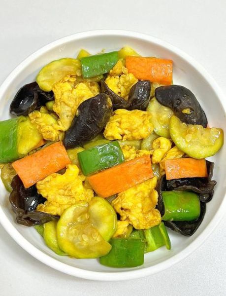 西葫芦鸡蛋怎么炒_西葫芦炒鸡蛋的做法-第3张图片-山城妙识