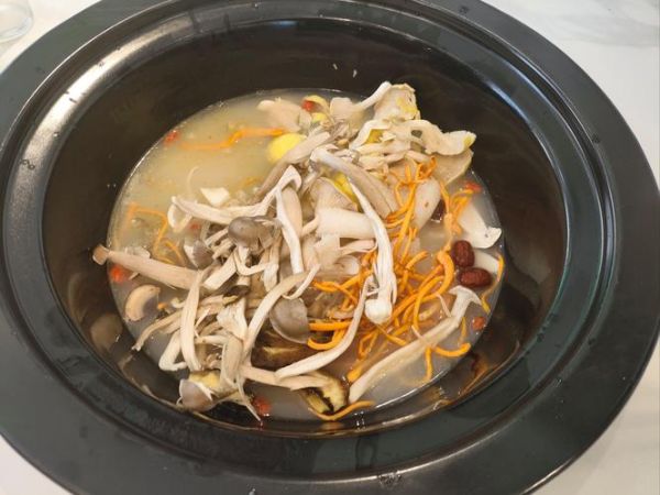 如何煲汤_煲汤用什么锅最好-第1张图片-山城妙识