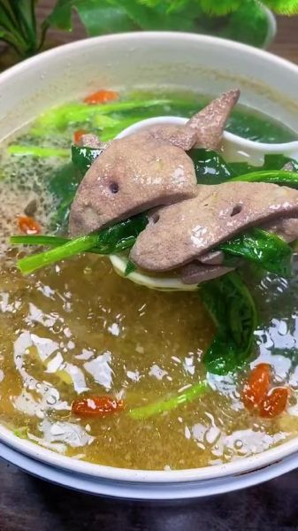 猪肝汤怎么做_猪肝汤的做法大全视频-第2张图片-山城妙识