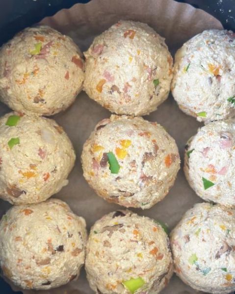 油炸豆腐丸子怎么做_豆腐丸子家常做法-第3张图片-山城妙识