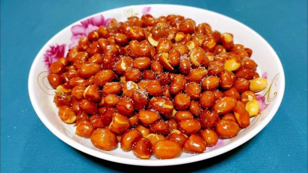 怎样油炸花生米又酥又脆_油炸花生米窍门-第1张图片-山城妙识