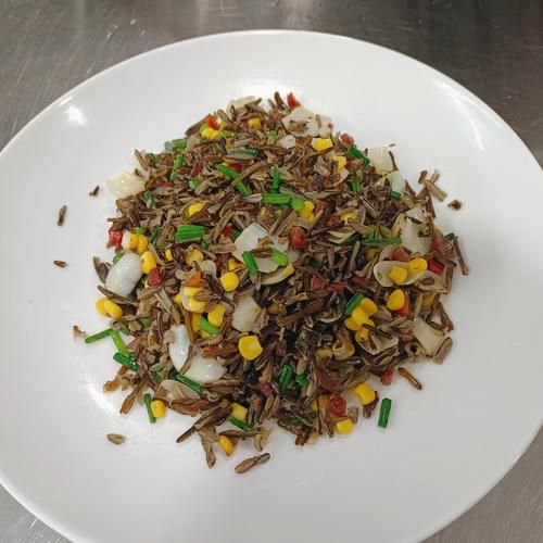 野米饭怎么做_野米饭需要哪些材料-第1张图片-山城妙识 野米饭怎么做_野米饭需要哪些材料-第1张图片-山城妙识