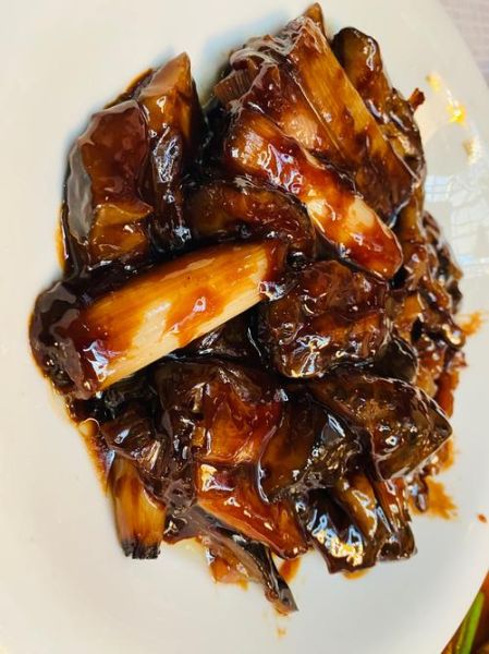 葱烧海参怎么做_葱烧海参家常做法-第3张图片-山城妙识