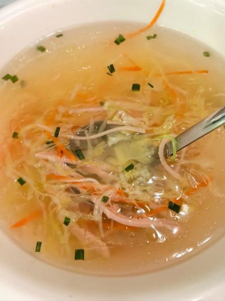 蕨根粉不能和什么一起吃_蕨根粉相克食物有哪些-第1张图片-山城妙识 蕨根粉不能和什么一起吃_蕨根粉相克食物有哪些-第1张图片-山城妙识